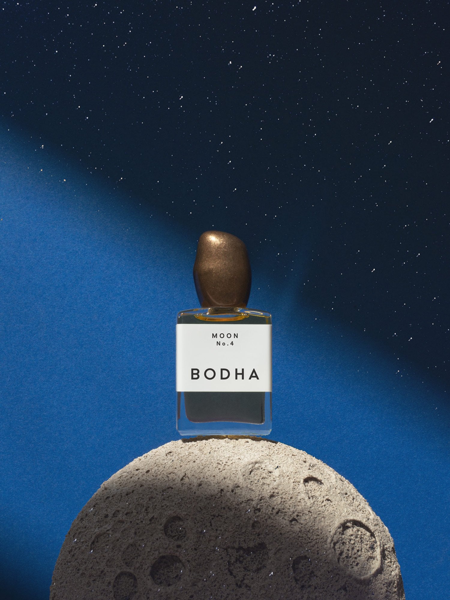 Bodha Perfume Oil Moon Vibration Soft Mineral and Woody Scent – BLOS